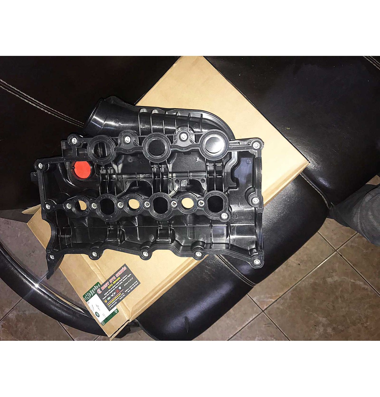 Land Rover Emme Manifoldu Sağ LR116732-LR057380-C2S52794 - Land Rover ...